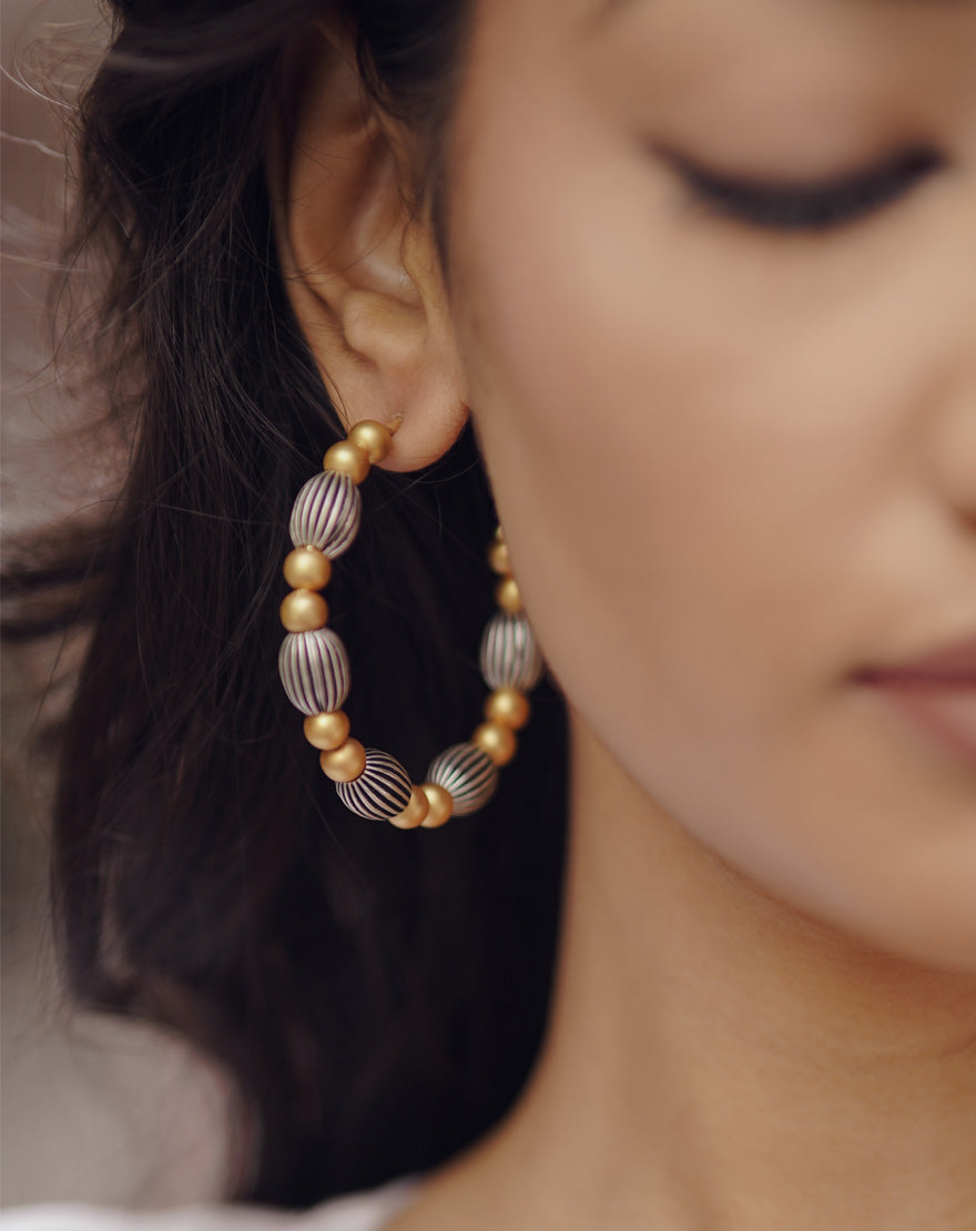 Aria Link Drops Gold – Hyperbole Accessories